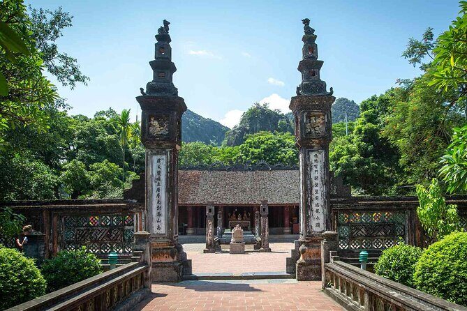 Full day Hoa Lu - Mua Cave - Tam Coc from Hanoi - The Sum Up