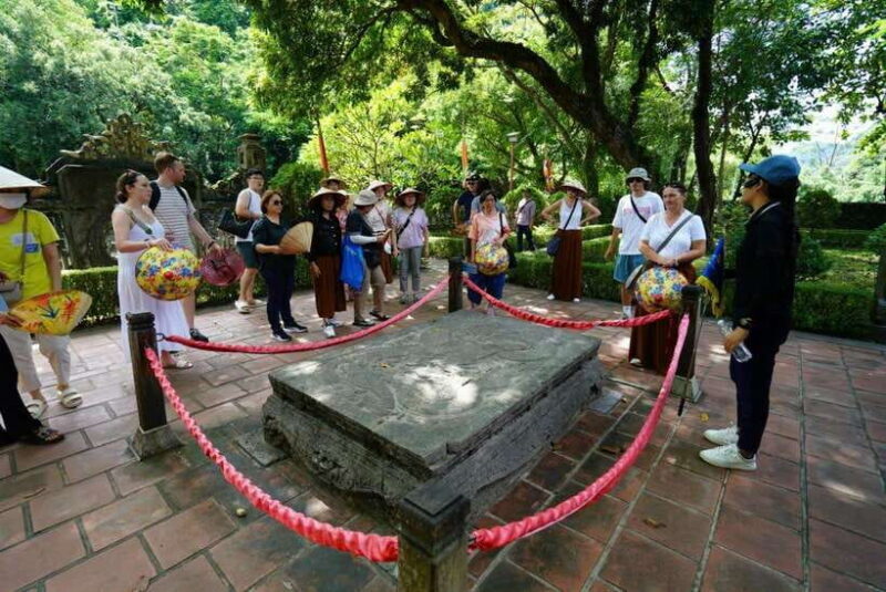 Full Day Hoa Lu - Tam Coc - Mua Cave/Buffet/Tour Guide/Bus - Who Will Love This Tour?