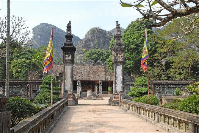Full day Hoa Lu - Tam Coc sampan boat and countryside biking trip - Frequently Asked Questions