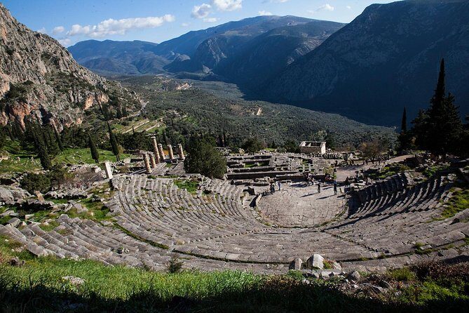 Full-day in Delphi: Explore one of the most famous archaelogical sites of Greece - Authentic Experiences and Authenticity