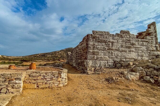 Full Day Island Tour in Amorgos - Exploring Chora and Its Charming Streets