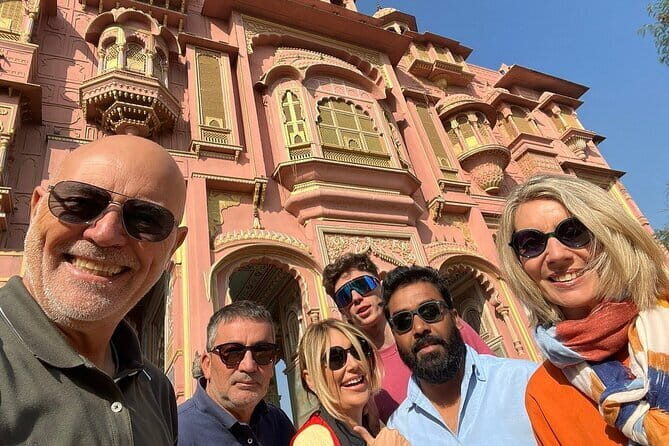 Full day Jaipur by car and Guide - FAQs