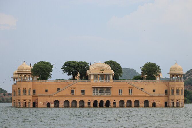 Full day Jaipur city Tour with Car, Driver and Guide - Royal Residence: City Palace