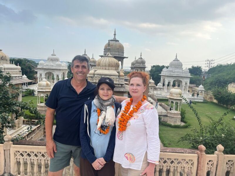 Full day Jaipur sightseeing tour by tuk tuk. - FAQ