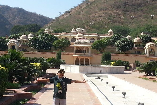 Full Day Jaipur sightseeing without Tickets - FAQ