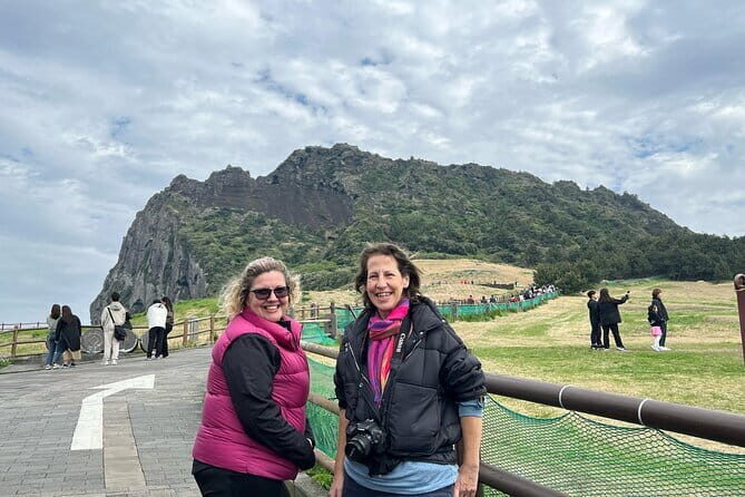Full-Day Jeju Island UNESCO Tour for Cruise Layover Guests - Comprehensive Review of the Full-Day Jeju UNESCO Tour