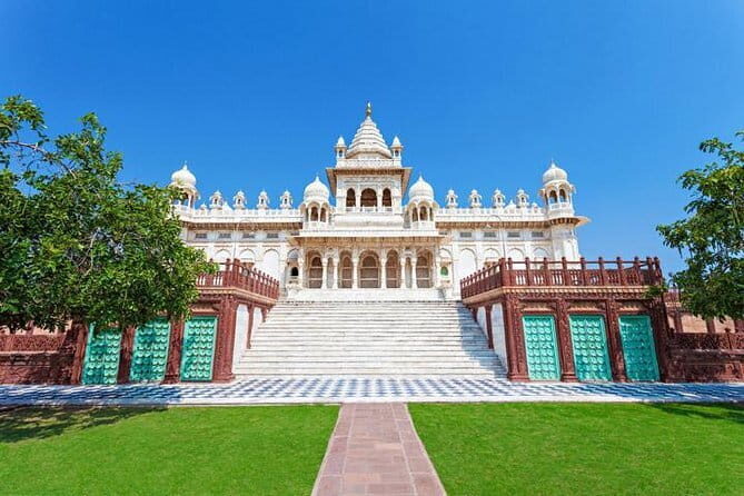 Full Day Jodhpur Tour by Car - Mandore Gardens: A Royal Cemetery and Garden Complex