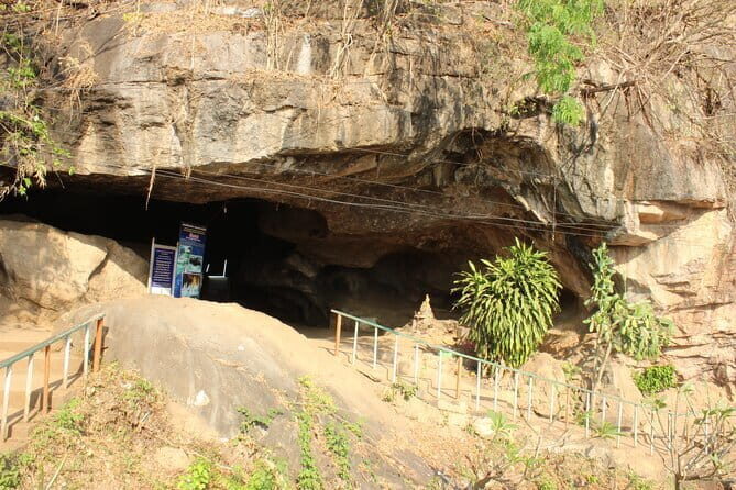 Full Day Kanchanaburi Highlights Tour from Bangkok - Key Points