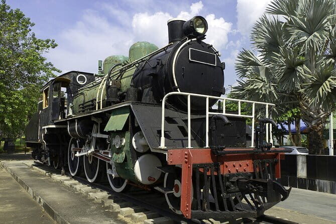 Full Day Kanchanaburi Highlights Tour from Bangkok - Meeting Points and Timing