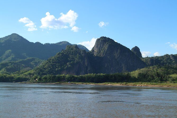 FULL DAY  Kuang Si Waterfall, Kayak on the Nam Ou / Mekong River, Pak Ou Caves - Frequently Asked Questions