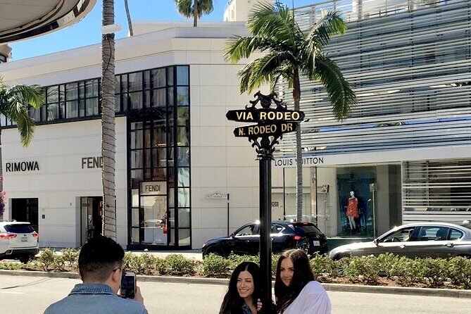 Full-Day LA Iconic Sites Tour From Hollywood with Six Stops - Who Should Consider This Tour?
