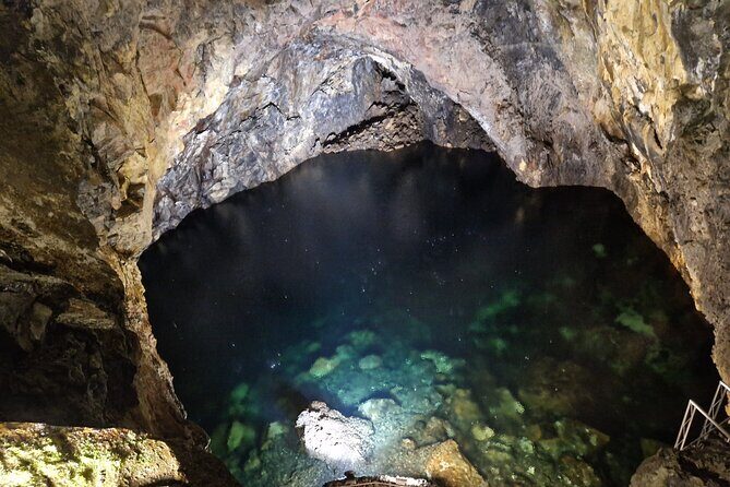 Full Day Lagoons and Volcanoes Tour in Terceira Island - An In-Depth Look at the Experience