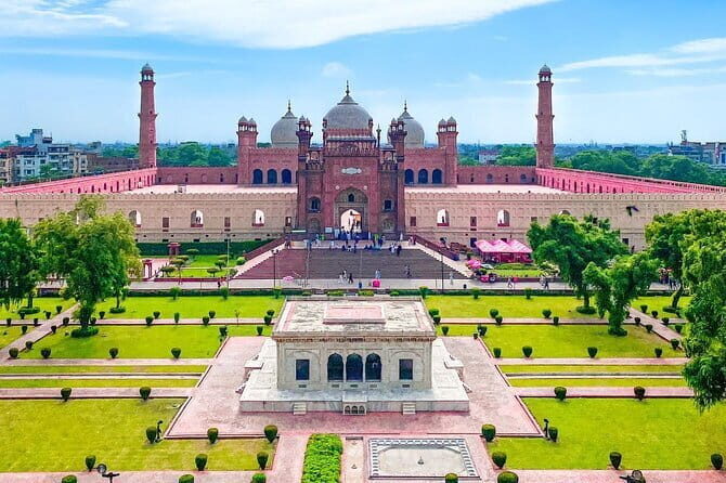 Full Day Lahore Private Guided Food Tour - Transportation and Logistics
