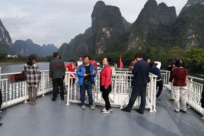Full-Day Li-River with the 4 Star Luxury Boat VIP Room and Yangshuo Cycling Tour - Detailed Breakdown of the Itinerary