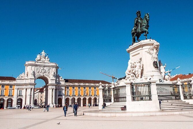 Full Day Lisboa Private Tour - The Sum Up