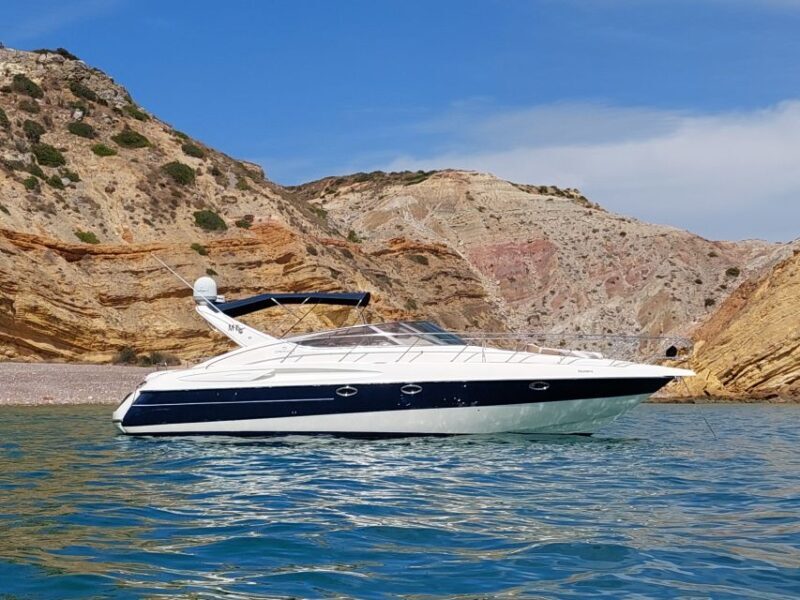Full Day Luxury Boat Charter - Relaxing at Anchor