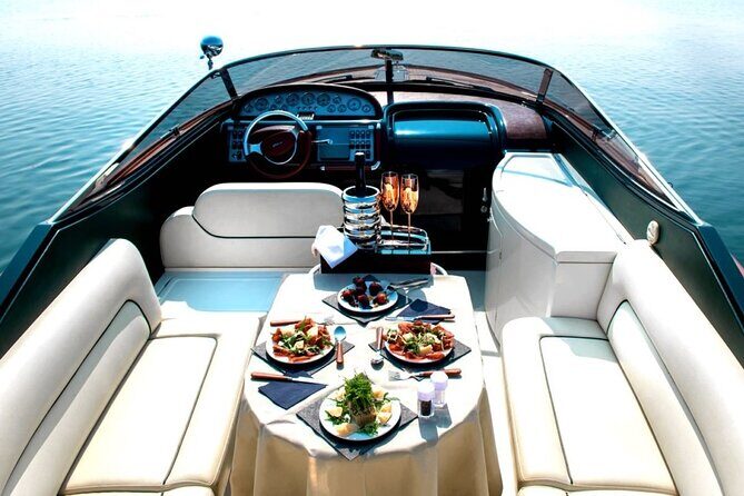 Full Day Luxury Riva Aquariva Venice Tour - VIP - Key Points