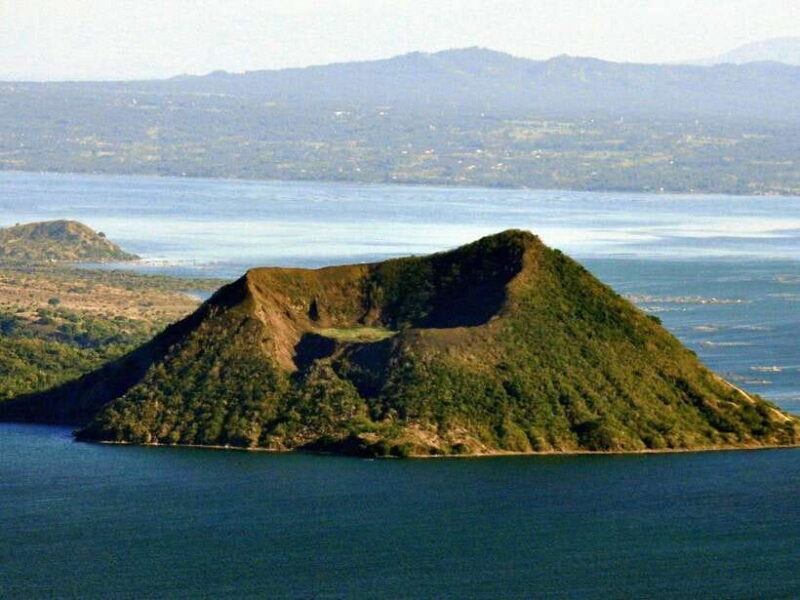 Full-Day Manila City, Tagaytay Taal Volcano and Lake Tour - Who Will Benefit Most?