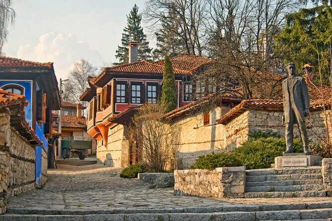 Full-Day Paragliding Guided Adventure with Lunch in Koprivshtica - Who This Tour Suits Best
