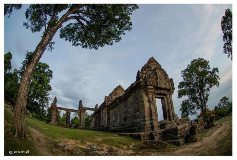 Full-Day Preah Vihear, Koh Ker and Beng Mealea Private Tour - Beng Mealea: The Jiungles’ Secret