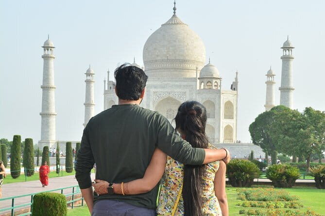 Full Day Private Agra Tour from Delhi by Car - Lunch & Local Art Experiences at Tajganj