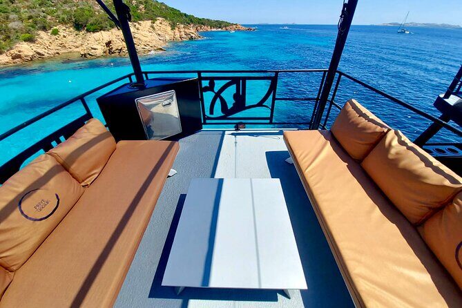 Full day private archipelago tour in La Maddalena - Exploring the La Maddalena Archipelago: What to Expect