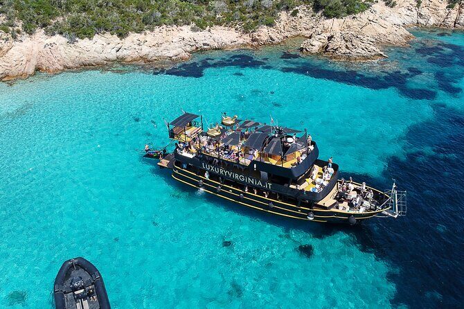Full day private archipelago tour in La Maddalena - FAQs