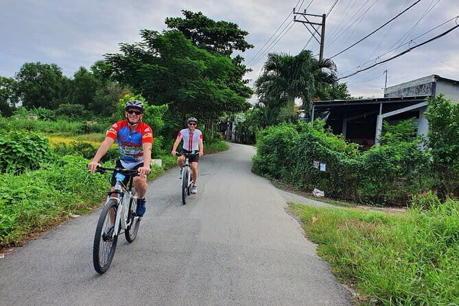 Full-Day Private Bike Tour of the Cu Chi Tunnels with Lunch - Key Points