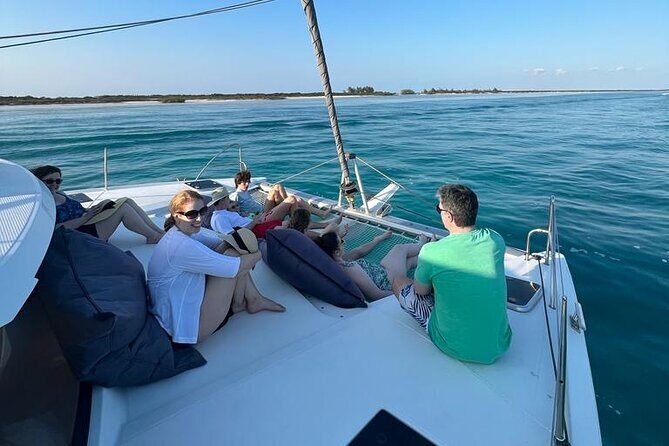Full-Day Private Catamaran, Turks and Caicos Cruise - Key Points