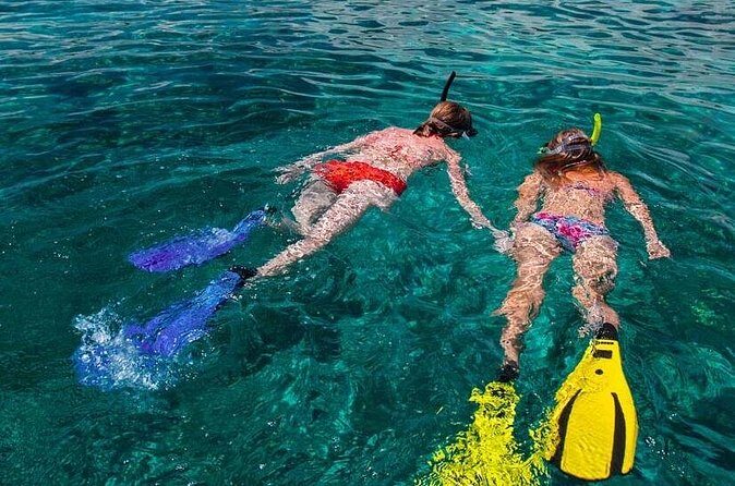 Full Day Private Charter with Creole Lunch and Snorkel stops - FAQ