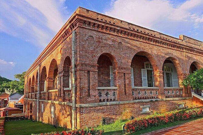 Full-Day Private Guided Tour in Kaohsiung Port Shore - Authentic Experiences & Traveler Perspectives