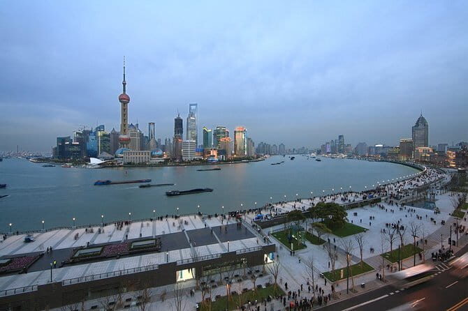 Full-Day Private Guided Tour in Shanghai with Hotel Pick Up - A Detailed Breakdown of the Itinerary