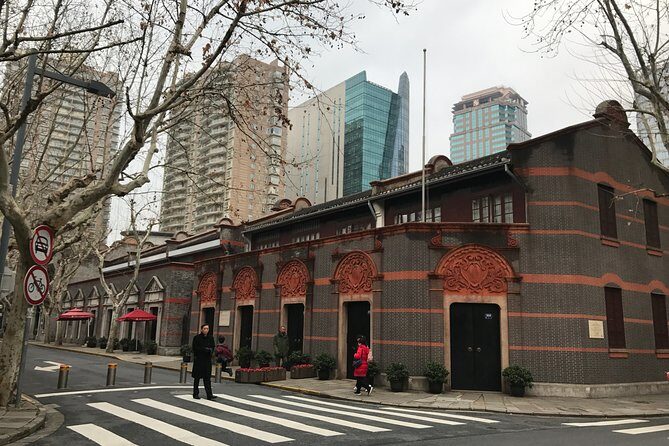 Full-Day Private Guided Tour of Shanghai's Culture and History - FAQ