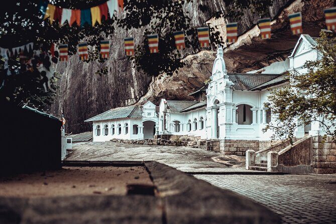 Full Day Private Kandy/ Sigiriya sightseeing Tour - A Practical Look at the Full Day Private Kandy/Sigiriya Sightseeing Tour