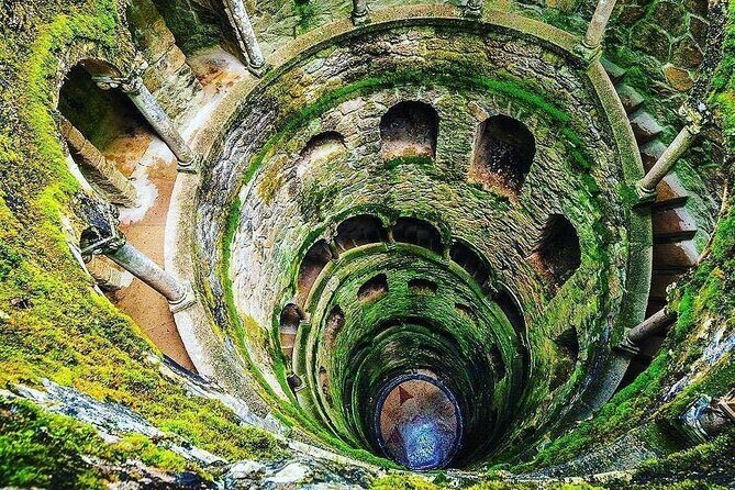 Full-day Private Sintra Tour with Guide - Discovering the Magic of Sintra: An In-Depth Exploration