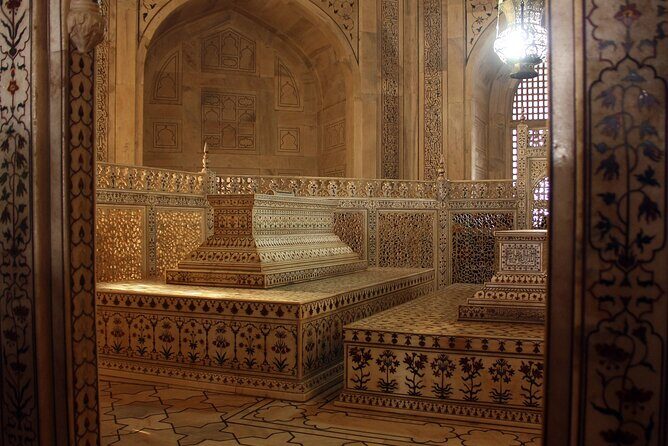 Full Day Private Sunrise Taj Mahal Tour from New Delhi by Car - FAQs