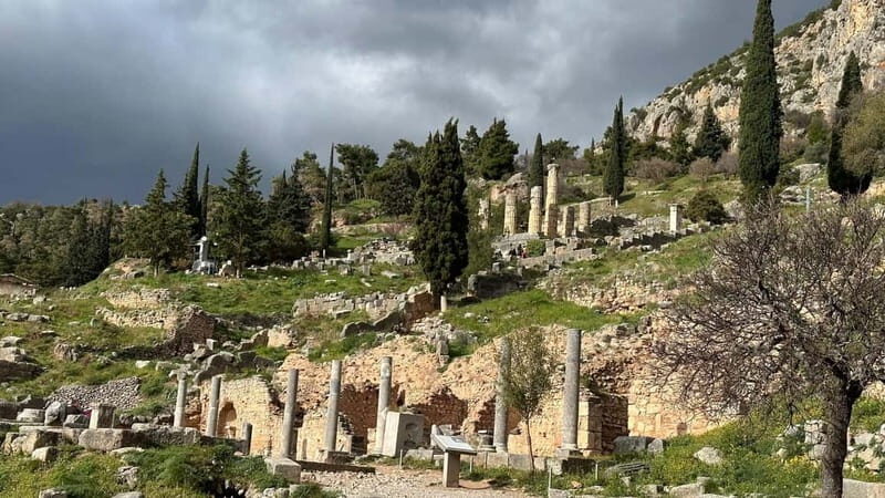 Full Day Private Tour Delphi Navel Of Earth Hosios Loukas 8h - The Sum Up