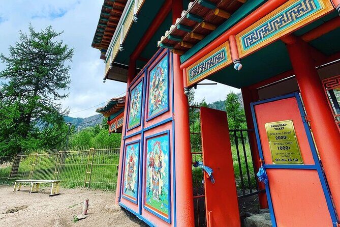 Full Day Private Tour in Terelj National Park with Horse Riding - Returning to Ulaanbaatar