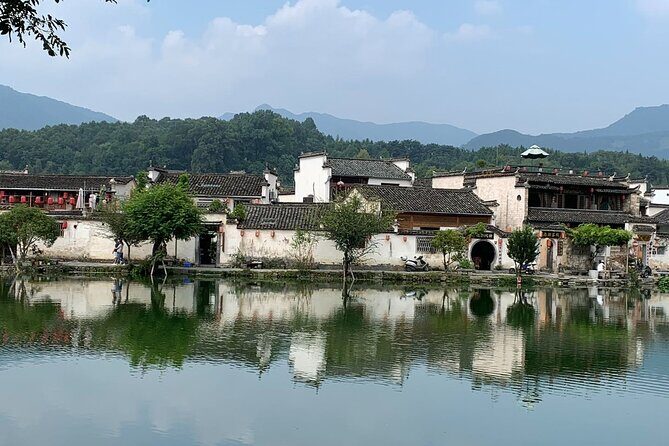 Full-Day Private Tour of Hongcun and Xidi Village with Pick Up - Detailed Breakdown of the Itinerary
