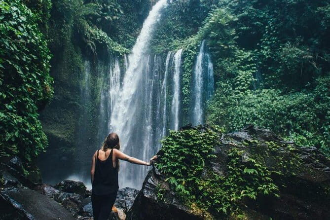 Full-Day Private Tour of Lombok Waterfalls with Japanese Guide - What Travelers Can Expect