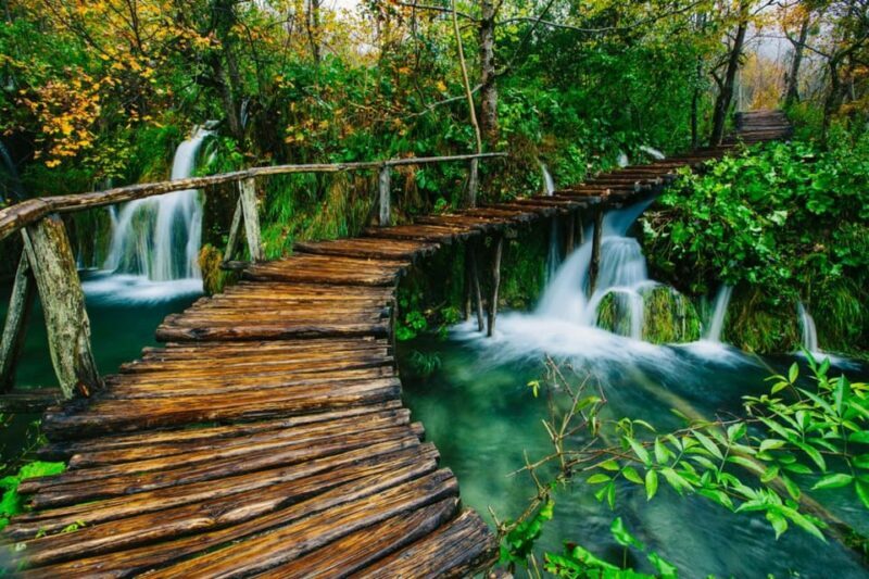 Full Day Private Tour: Plitvice Lakes & Rastoke from Zagreb - Key Points