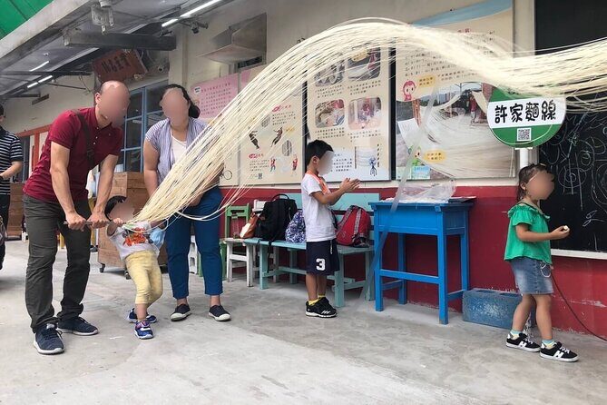 Full-Day Private Tour Taipei Tamsui-Kavalan and Shiding Old Street - Hands-On Noodle Making at Hsus Noodle