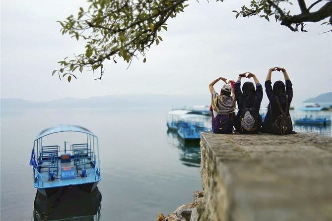 Full-Day Private Tour to Fuxian Lake from Kunming with Lunch - Transportation and Timing