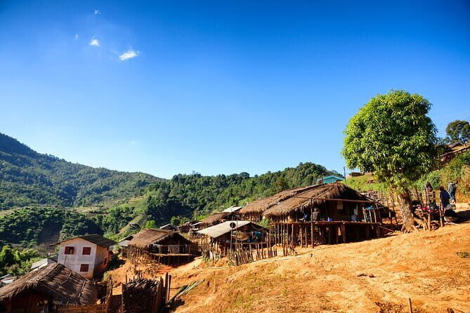 Full Day Private Tour to Kuang Si Falls - Why This Tour Offers Good Value