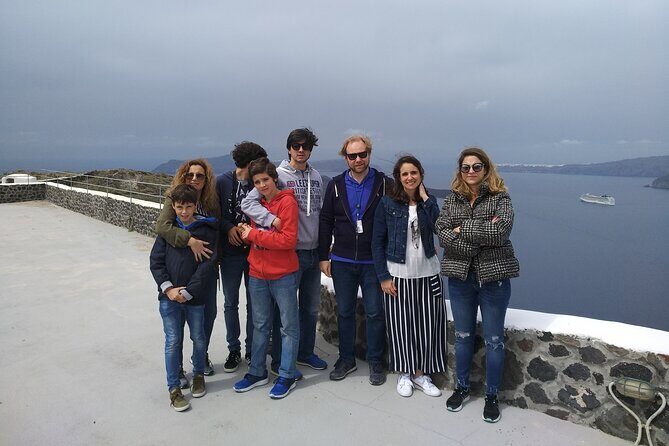 Full Day Private Tour to Santorini - Detailed Breakdown of the Itinerary