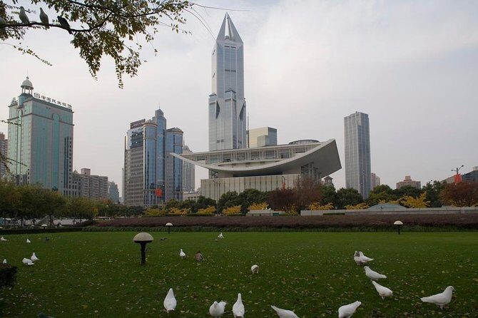 Full-Day Private Tour to Shanghai Highlights with Cruise - Exploring the Heart of Shanghai: Peoples Square and Surroundings