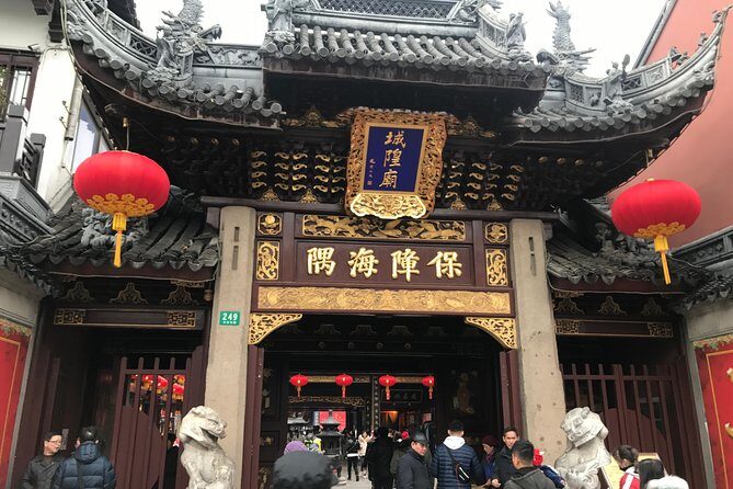 Full-Day Private Tour to Shanghai Highlights with Cruise - Cruising the Huangpu River and the Iconic Bund