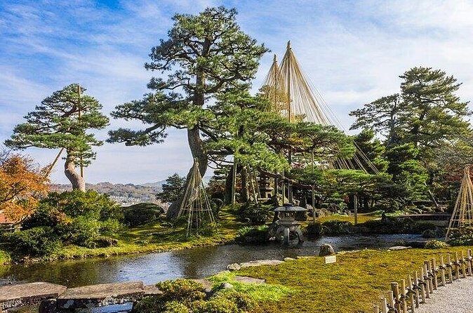 Full Day Private Tour with Photoshoot by photographer in Kanazawa - Who Should Consider This Tour?