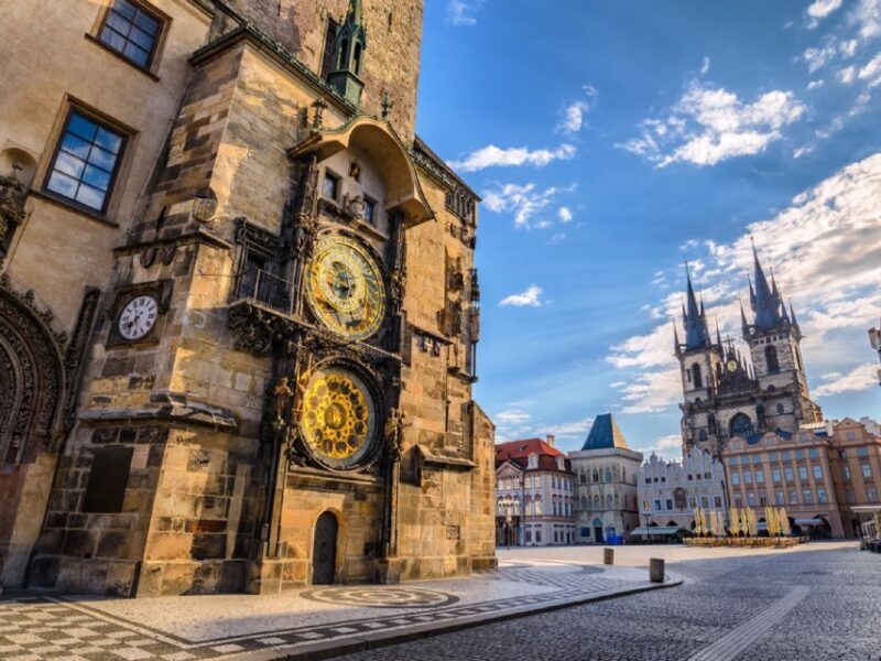 Full-Day Private Trip from Vienna to Prague - Ideal for Whom?