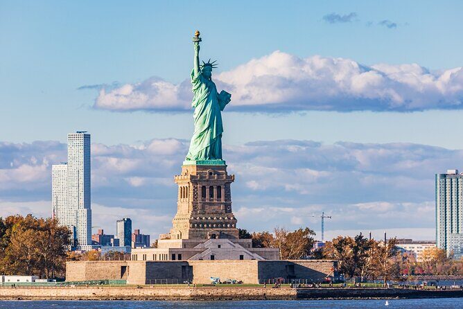 Full Day Private Walking Tour in New York from New York hotels - FAQ: Practical Questions about the Tour